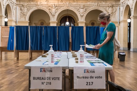 2021 French regional election, first round, Lyon, France - 20 Jun 2021 ...