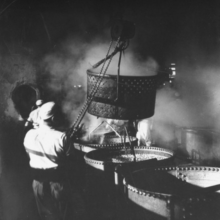 5 Cooking vats Stock Pictures, Editorial Images and Stock Photos ...