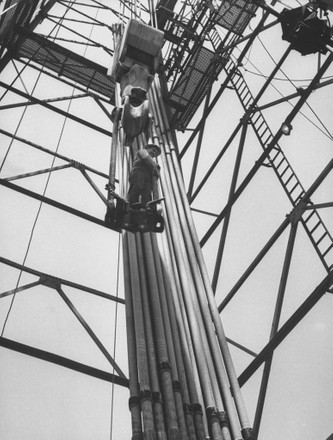 Derrickman Riding Elevator Deck Drill Pipe Editorial Stock Photo ...