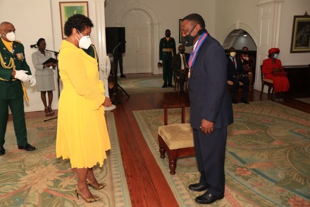 __COUNT__ Sir Cuthbert Gordon Greenidge KCMG MBE knighted by Governor ...