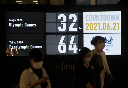 Countdown Digital Signage Tokyo 2020 Olympics Editorial Stock Photo ...