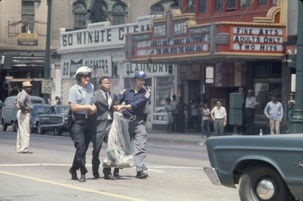 59 1967 detroit riot Stock Pictures, Editorial Images and Stock Photos ...