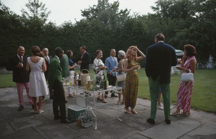 Party Robert Eunice Gardiners Manor House Editorial Stock Photo - Stock ...