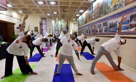International Yoga Day 2021, Mumbai, Maharashtra, India - 21 Jun 2021 ...