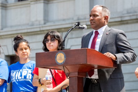 __COUNT__ imágenes de Driving PA Forward Coalition holds rally in ...