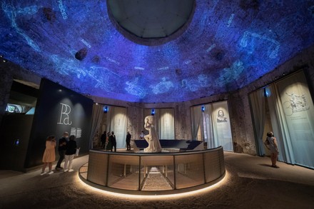 Presentation Exhibition Raphael Domus Aurea Invention Editorial Stock ...