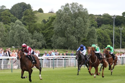 Nottingham Races - 24 Jun 2021 Stock Pictures, Editorial Images and ...