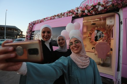 Palestinian Bride Seen Inside Mobile Salon Editorial Stock Photo - Stock Image | Shutterstock