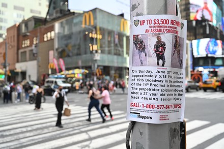 Reward Flyer Crime Stoppers Nypd Posted Editorial Stock Photo - Stock ...