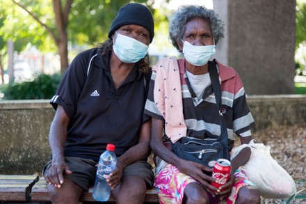 Indigenous Australian Rough Sleepers Pose Photos Editorial Stock Photo ...