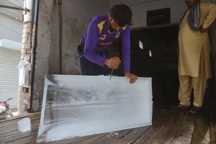 Pakistani Vendors Loading Ice Blocks Into Editorial Stock Photo - Stock ...