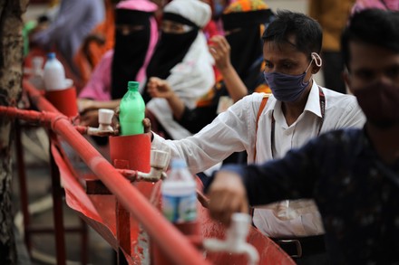 Rmg Workers Enter Garment Factory Work Editorial Stock Photo - Stock ...