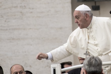 Pope Francis Salutes Faithful He Arrives Editorial Stock Photo - Stock ...