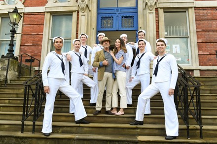 Robert Lindsay Sutton Foster Ensemble Tap Editorial Stock Photo - Stock ...