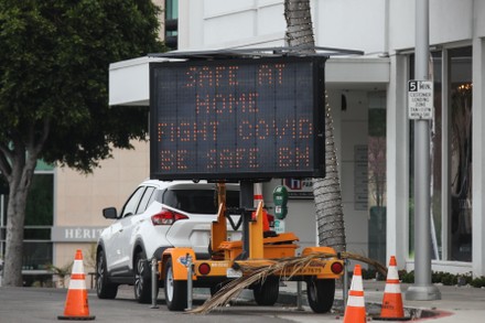Caltrans Changeable Message Sign Cms Warns Editorial Stock Photo ...