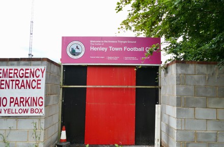Henley Town Football Club promoted in its 150th year, Henley on Thames ...