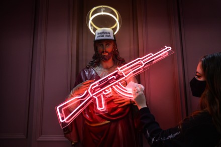 15 Neon machine gun Stock Pictures, Editorial Images and Stock Photos ...