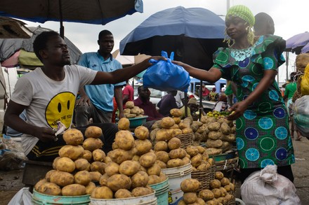 Nigeria Economy, Lagos - 06 Jul 2021 Stock Pictures, Editorial Images ...
