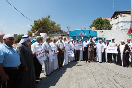 Palestinian Clans Take Part Protest Demand Editorial Stock Photo ...