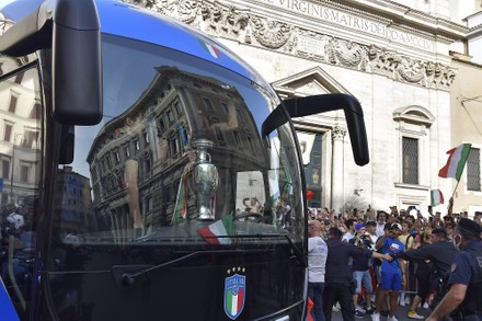 imágenes de Italy National Team EURO 2020 victory parade, Rome, Italy ...