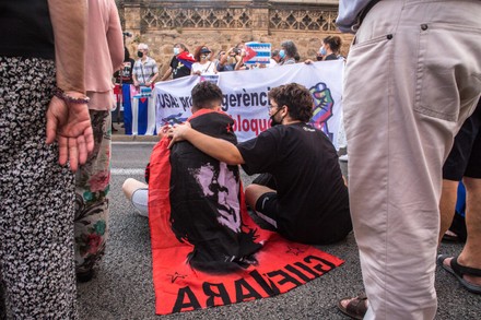 Protester Seen Flag Face Ernesto Che Editorial Stock Photo - Stock ...