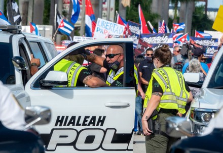 __COUNT__ Cuban-Americans demonstrate in Hialeah to support the ...