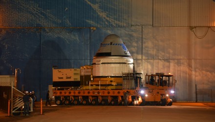250 Nasa hangar Stock Pictures, Editorial Images and Stock Photos ...
