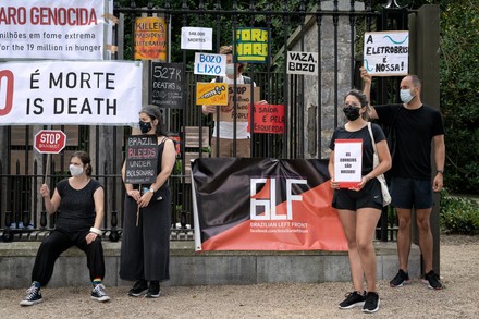 Brazilian Protestors Hold Placards Expressing Their Editorial Stock ...