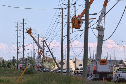 Workers Repair Damaged Utility Pole Electrical Editorial Stock Photo ...