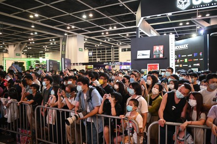 Viewers Look Cosplay Competition Comiccon Hong Editorial Stock Photo ...