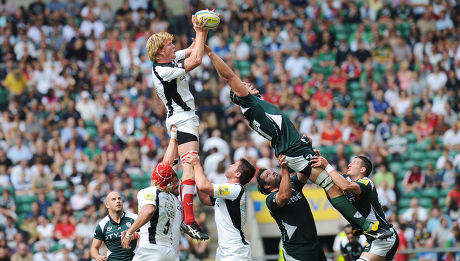 Hugh Vyvyan Kieran Roche Leap Contest Editorial Stock Photo - Stock ...