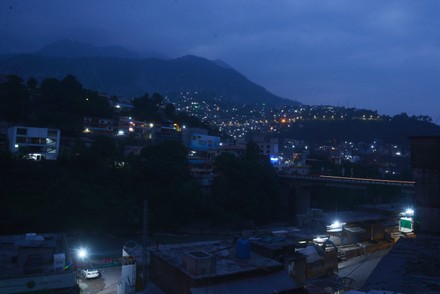 __COUNT__ A beautiful view of mountain houses along the Neelam River ...