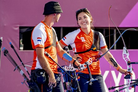 250 Archery qualification Stock Pictures, Editorial Images and Stock ...