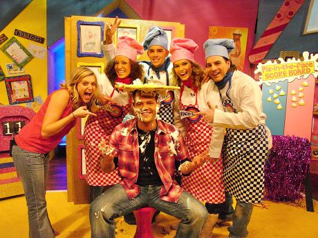 Gmtv Toonattik Special Guests Dutch Pop Editorial Stock Photo - Stock ...