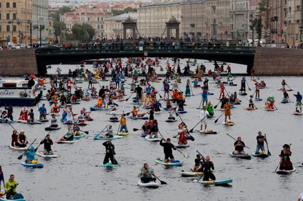 250 Stand up paddling Stock Pictures, Editorial Images and Stock Photos ...