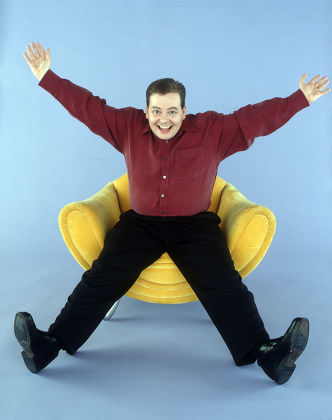 Gmtv Weather Presenter Reporter Simon Keeling Editorial Stock Photo ...