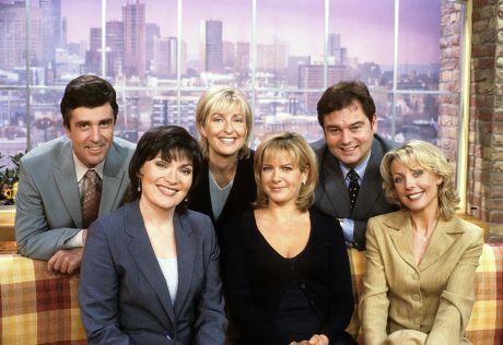 Gmtv Presenters John Stapleton Lorraine Kelly Editorial Stock Photo ...