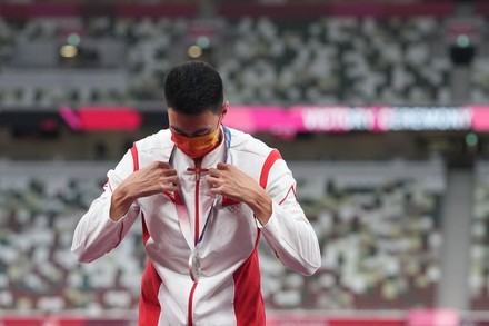 Silver Medalist Zhu Yaming China Reacts Editorial Stock Photo - Stock ...