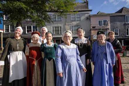 Totnes Elizabethan Market, Totnes, South Hampshire, Devon, UK - 10 Aug ...