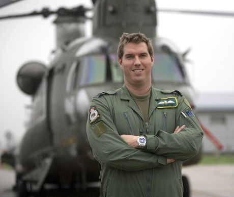 __COUNT__ Flight Lieutenant Timothy Pollard and Flight Lieutenant Ian ...