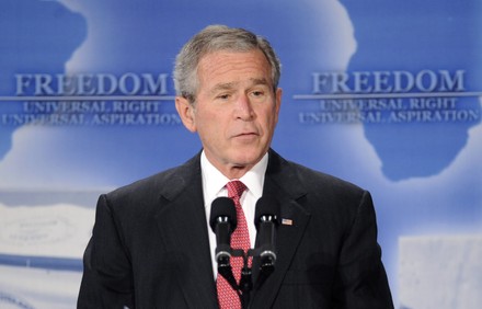 President George W. Bush speaks on the Freedom Agenda in Washington ...