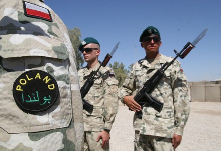 __COUNT__ imágenes de Polish soldiers on a military mission in Iraq ...