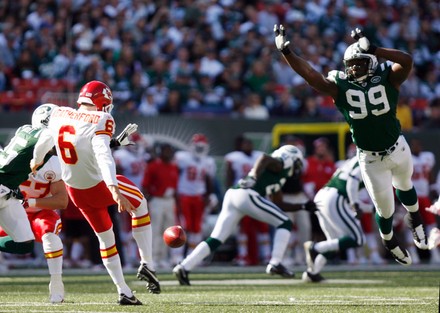New York Jets Bryan Thomas Leaps Editorial Stock Photo - Stock Image ...