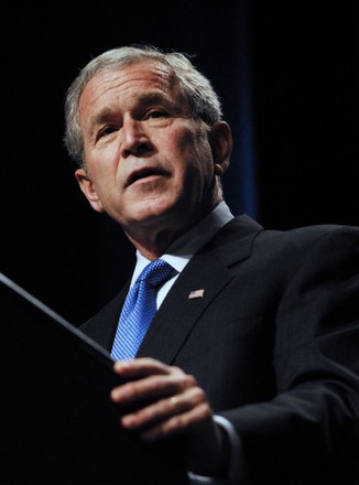 __COUNT__ U.S. President Bush attends FBI Academy graduation in ...