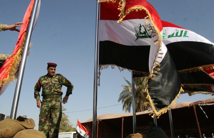 Iraqi Soldier Stands Iraqi National Flags Editorial Stock Photo - Stock ...