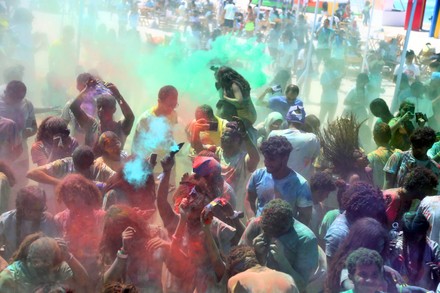 People Participate Color Run Fivekilometer Untimed Editorial Stock ...