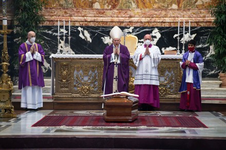 Cardinal Giovanni Battista Dean College Cardinals Editorial Stock Photo ...