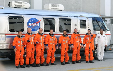 100 Van of nasa Stock Pictures, Editorial Images and Stock Photos ...