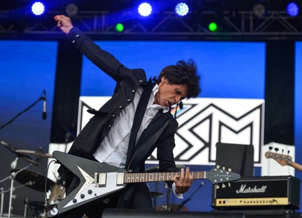 21 Prism rock band Stock Pictures, Editorial Images and Stock Photos ...
