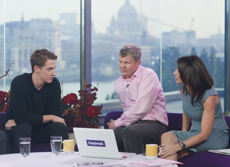 'Daybreak' TV Programme, London, Britain. - 11 Oct 2010 Stock Pictures ...